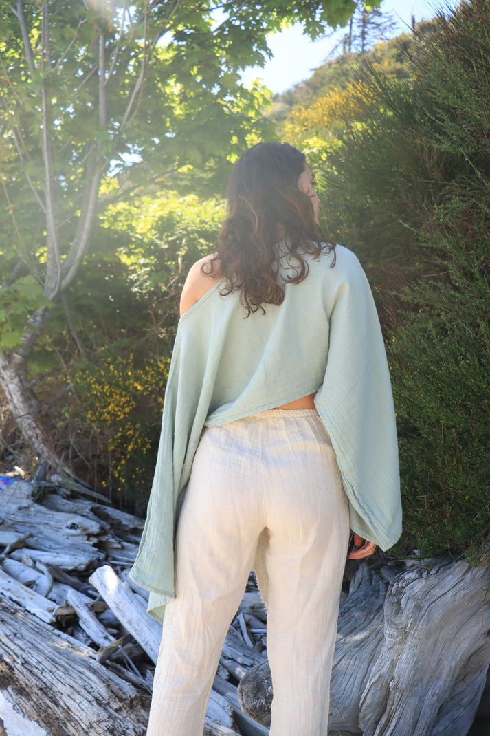 Flowy Cotton Long Sleeve Crop Top – Heart Earth Craft